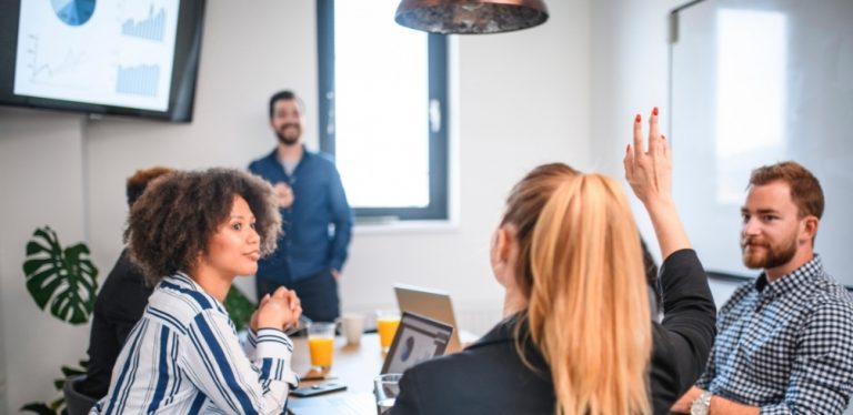 Royalty Free Background Music for Slideshow (12 Free Songs) – Stream LoFi